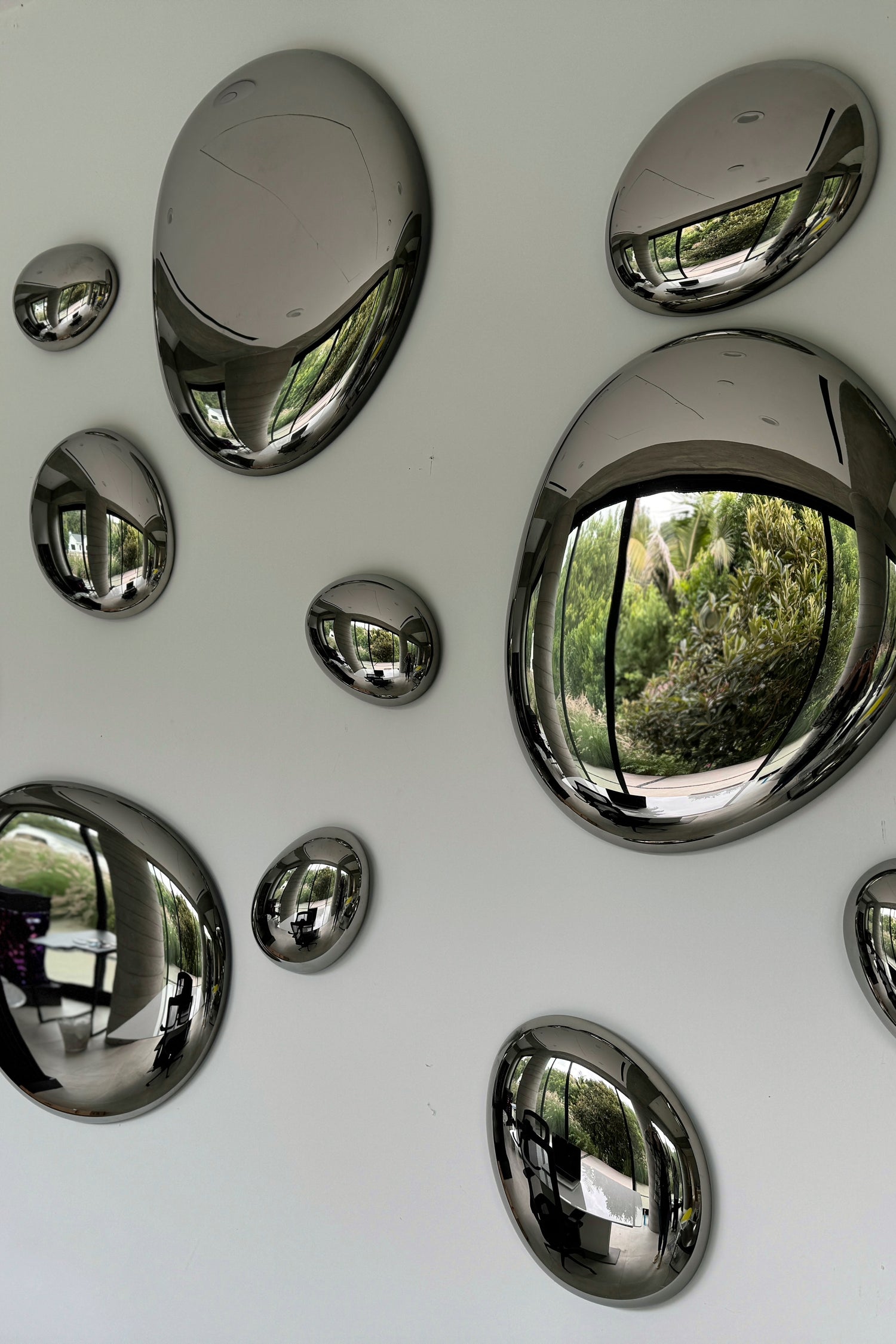 3D Drops Decor: Contemporary High-end Wall Accents | PlusObject