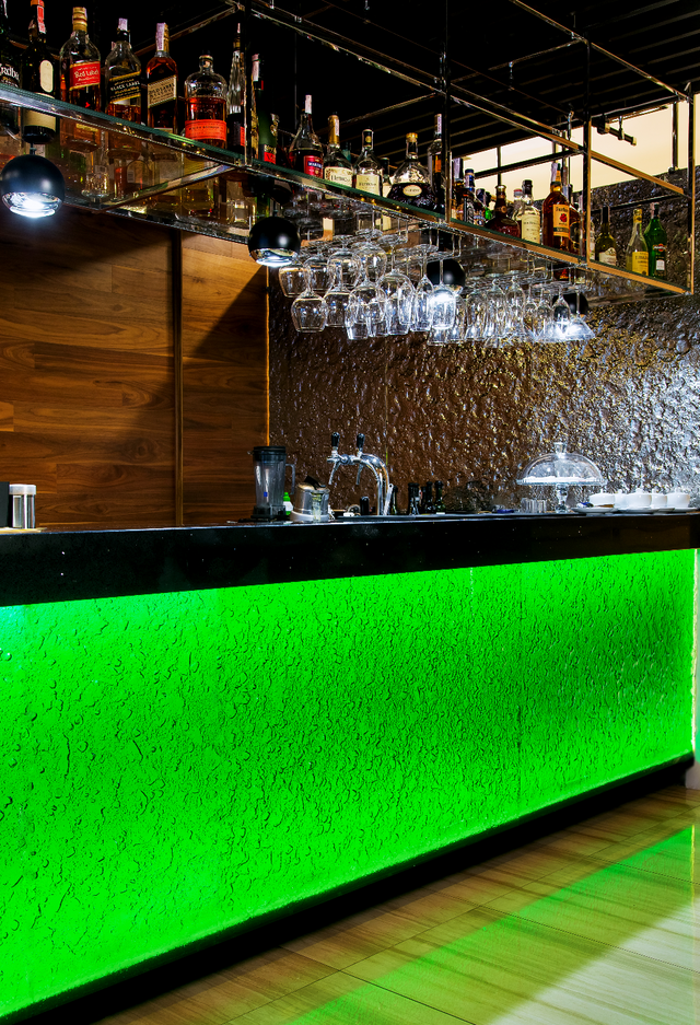 Flora: Premium Decorative Wall Panels for Interior & Exterior, Dark ...